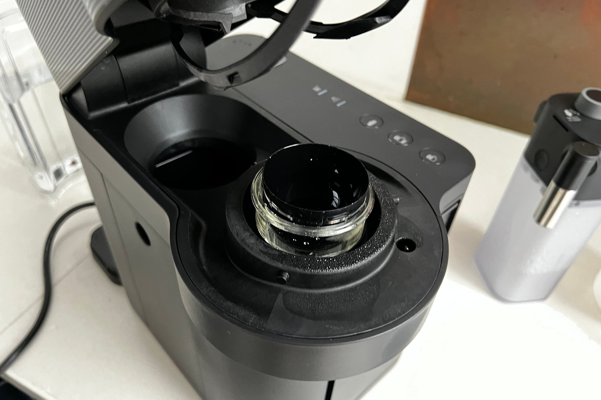 Test de la Nespresso Vertuo Lattissima - ThemeLocal - Des conseils de ...