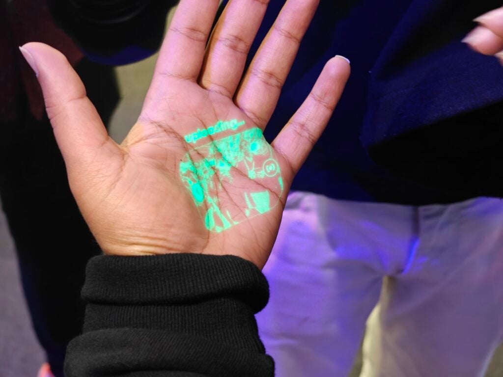 Le Humane AI Pin est cool, mais les téléphones ne vont nulle part - ThemeLocal - Des conseils de ...